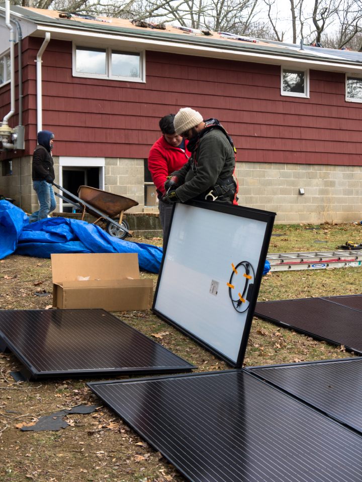 PosiGen Completes First DecoTech Install - PosiGen Solar